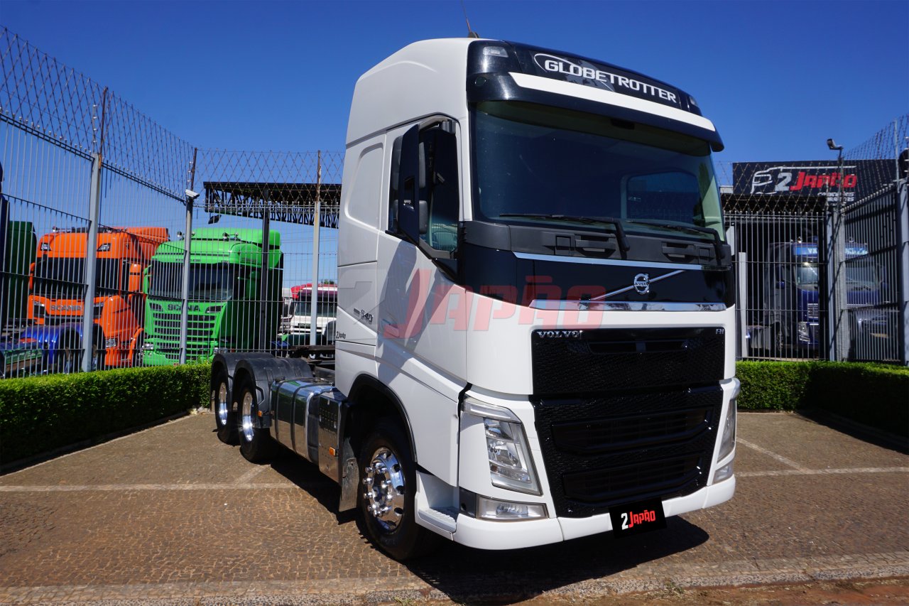 VOLVO FH 540 – 2 Japão Caminhões e Carretas