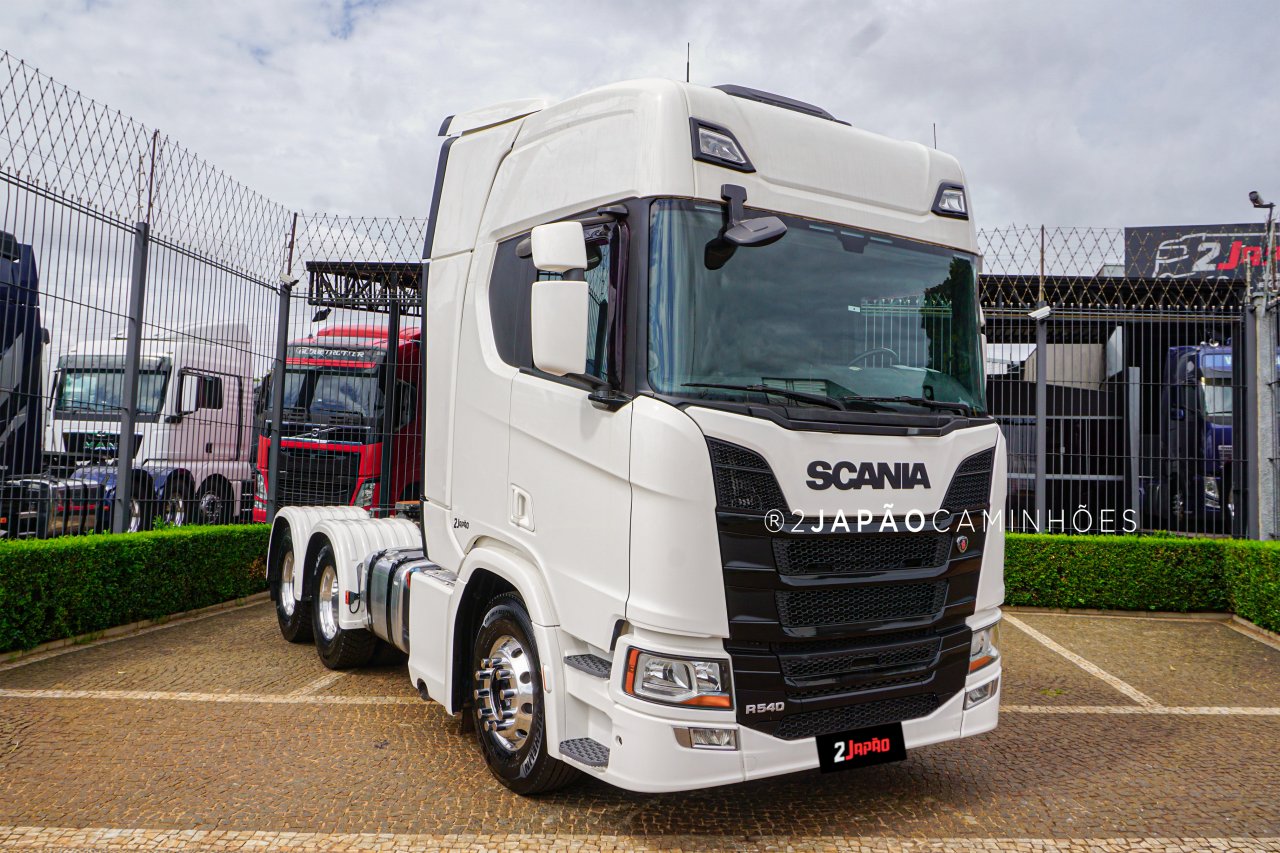 SCANIA R 540 – 2 Japão Caminhões e Carretas