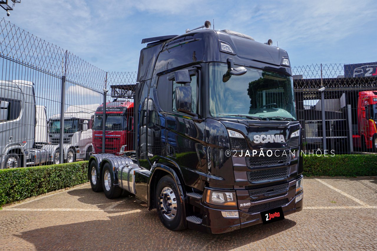 SCANIA R 540 – 2 Japão Caminhões e Carretas
