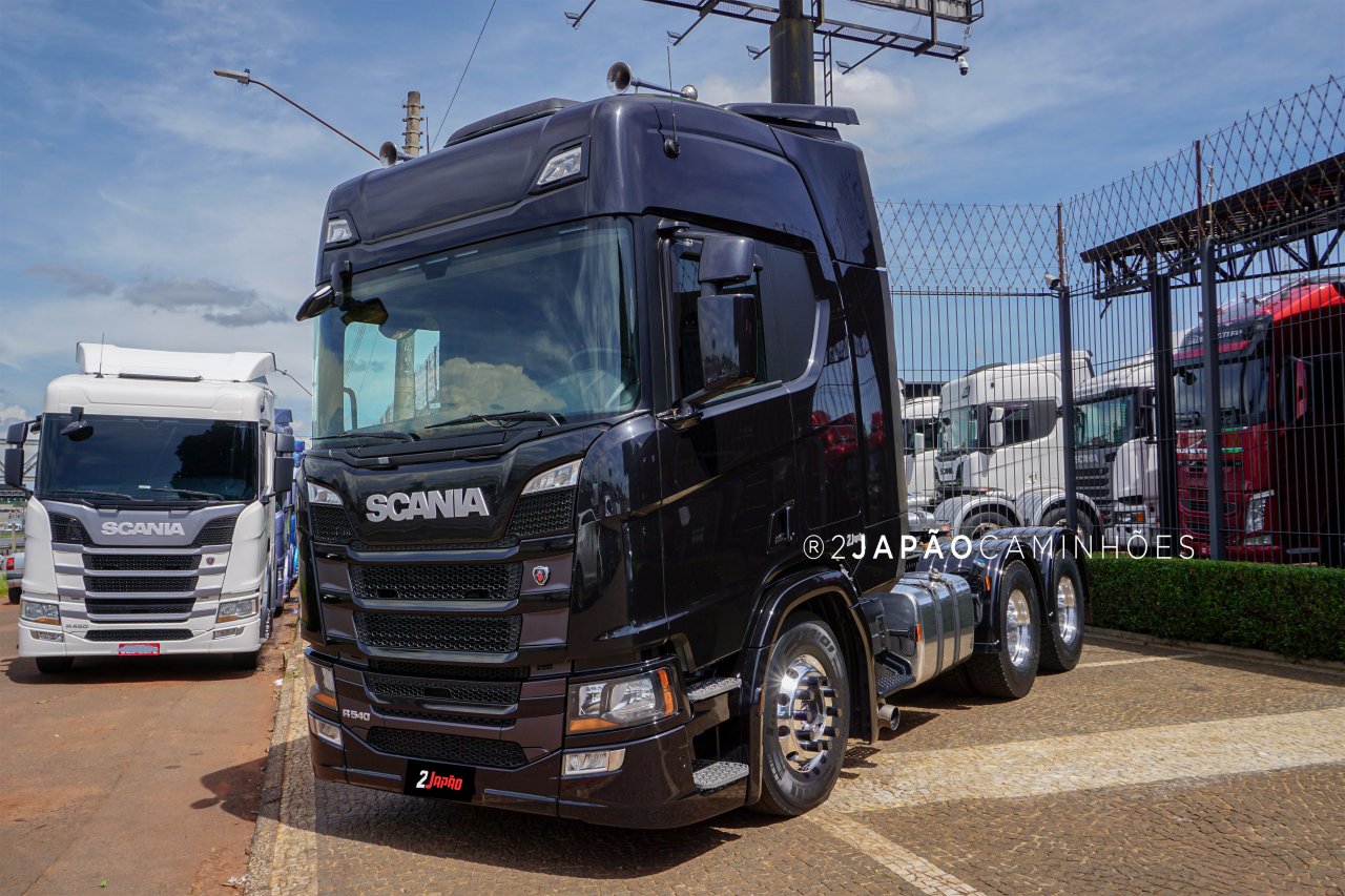 SCANIA R 540 – 2 Japão Caminhões e Carretas