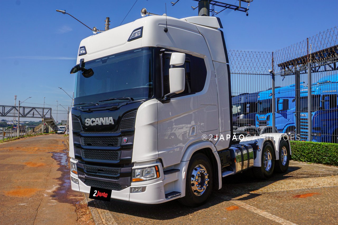 SCANIA R 540 – 2 Japão Caminhões e Carretas