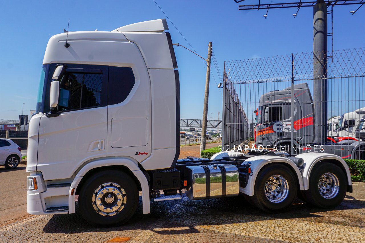 SCANIA R 540 – 2 Japão Caminhões e Carretas