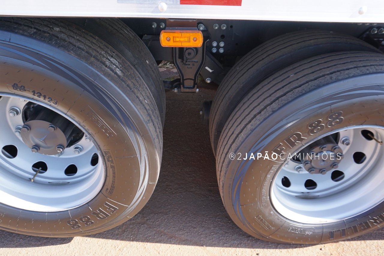 MERCEDES ATEGO 2426 – 2 Japão Caminhões e Carretas